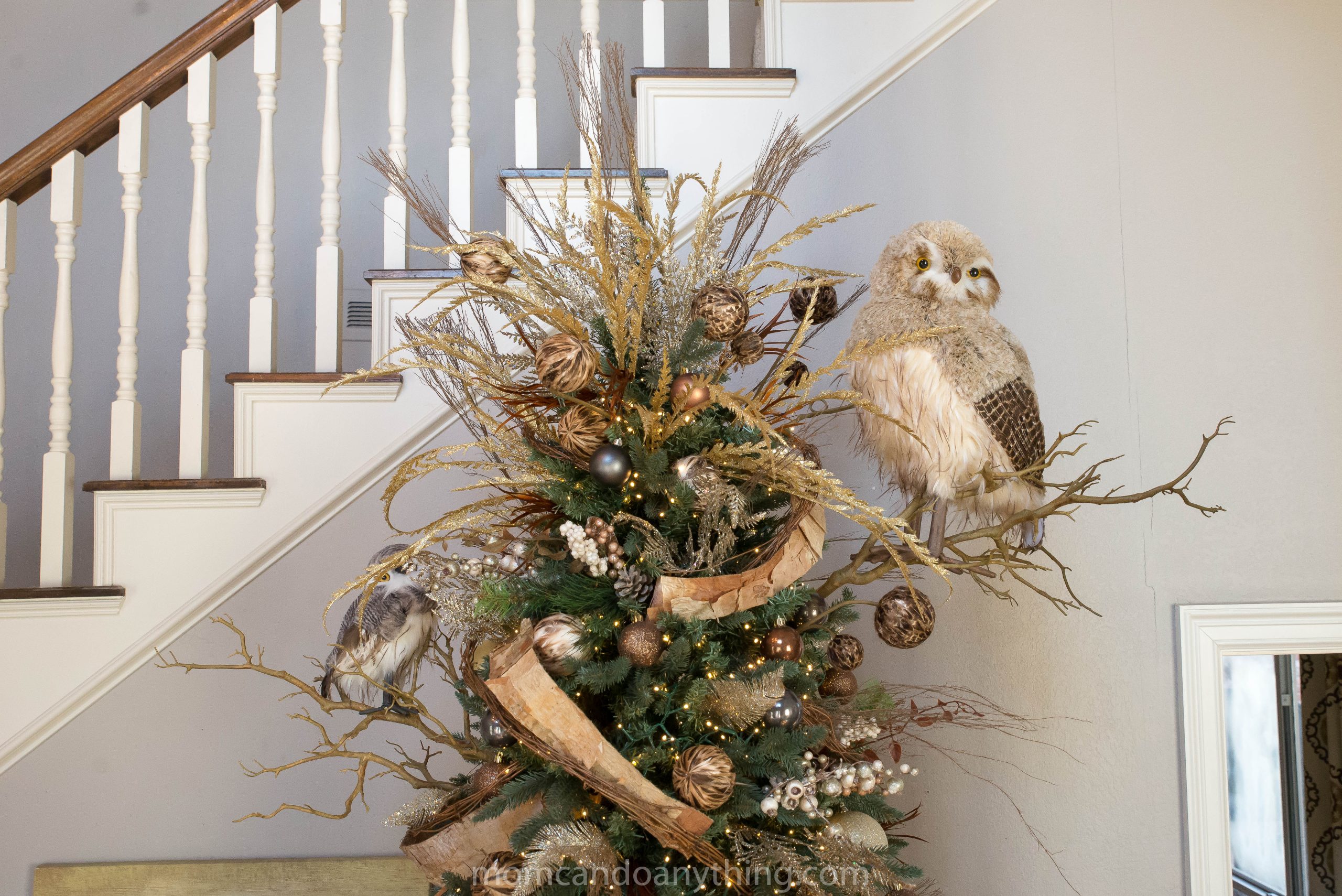 An Easy Transition From Fall To Christmas - Mom Can Do Anything