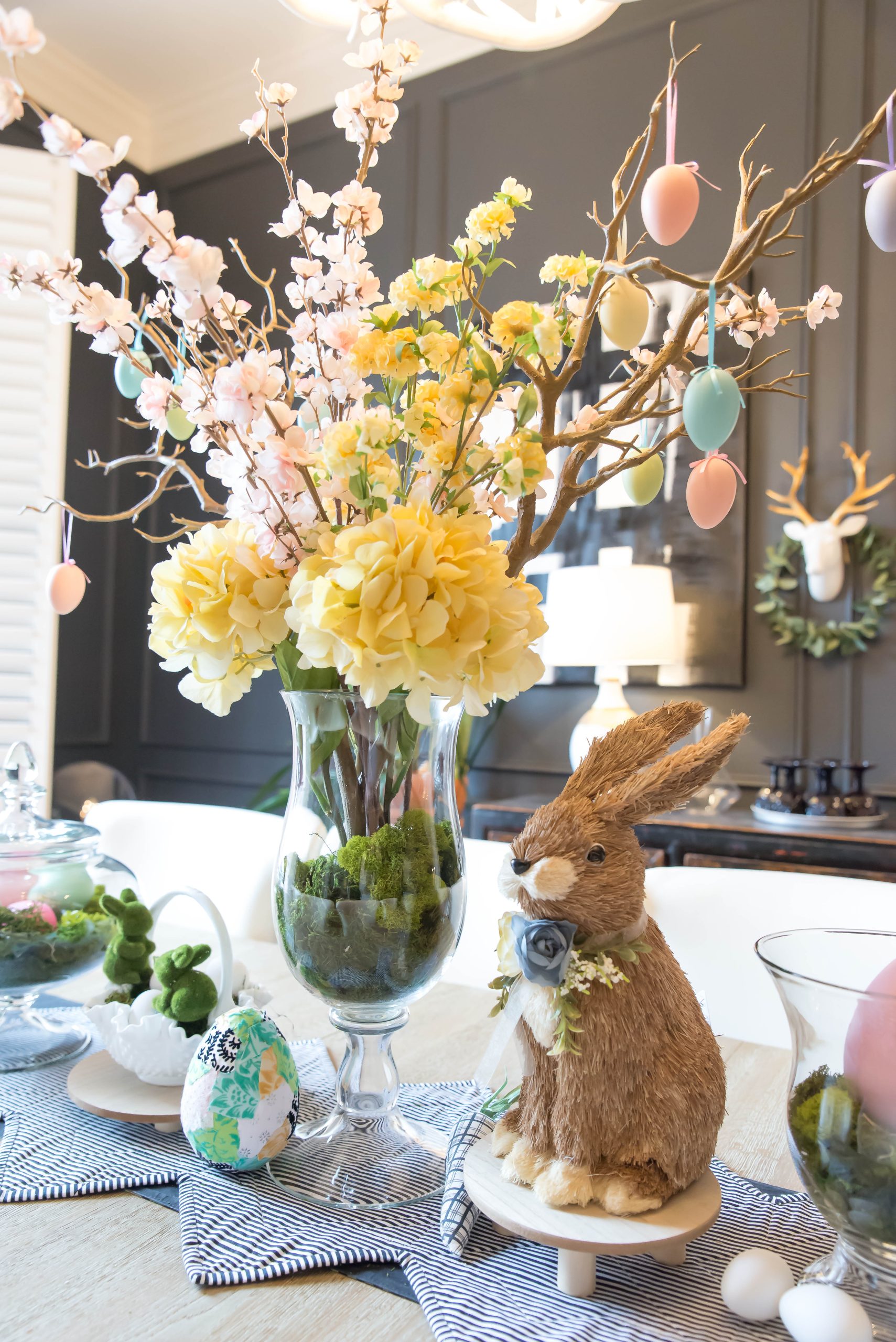 How to Create a Stunning Easter Floral Arrangement - Mom Can Do Anything
